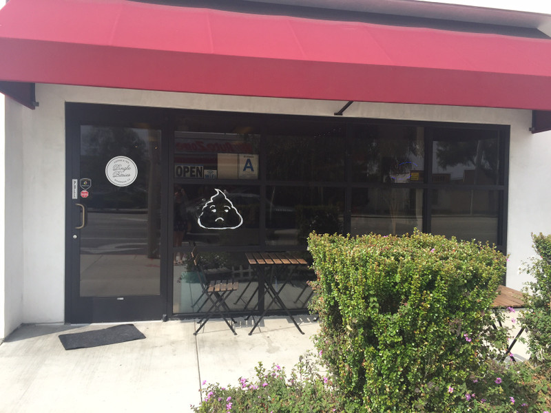 ロサンゼルス観光ブログ-Fancy Boba Tea house - Dingle Berries Coffee & Tea